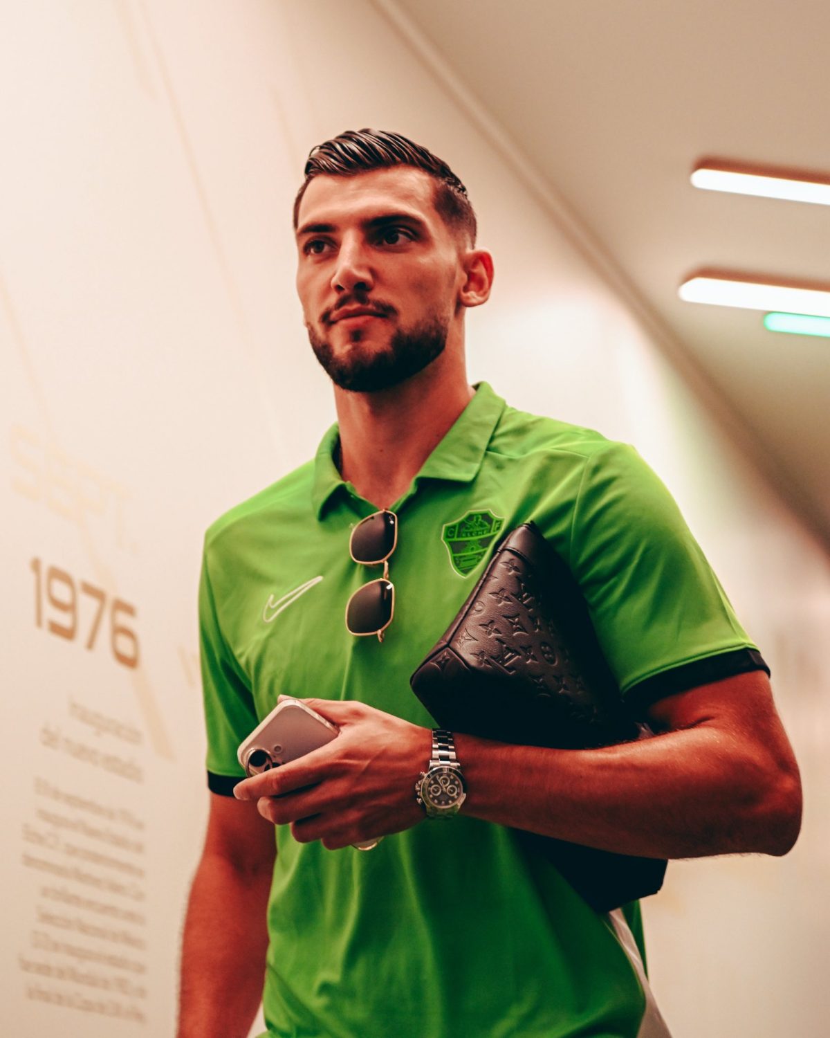 Rafa Mir del Elche podría ir 10 años a prisión por agresión sexual
