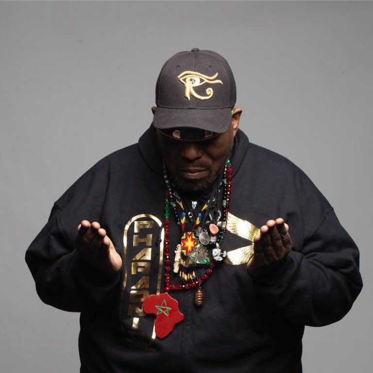 Muere el rapero y DJ Afrika Bambaataa a los 67 años